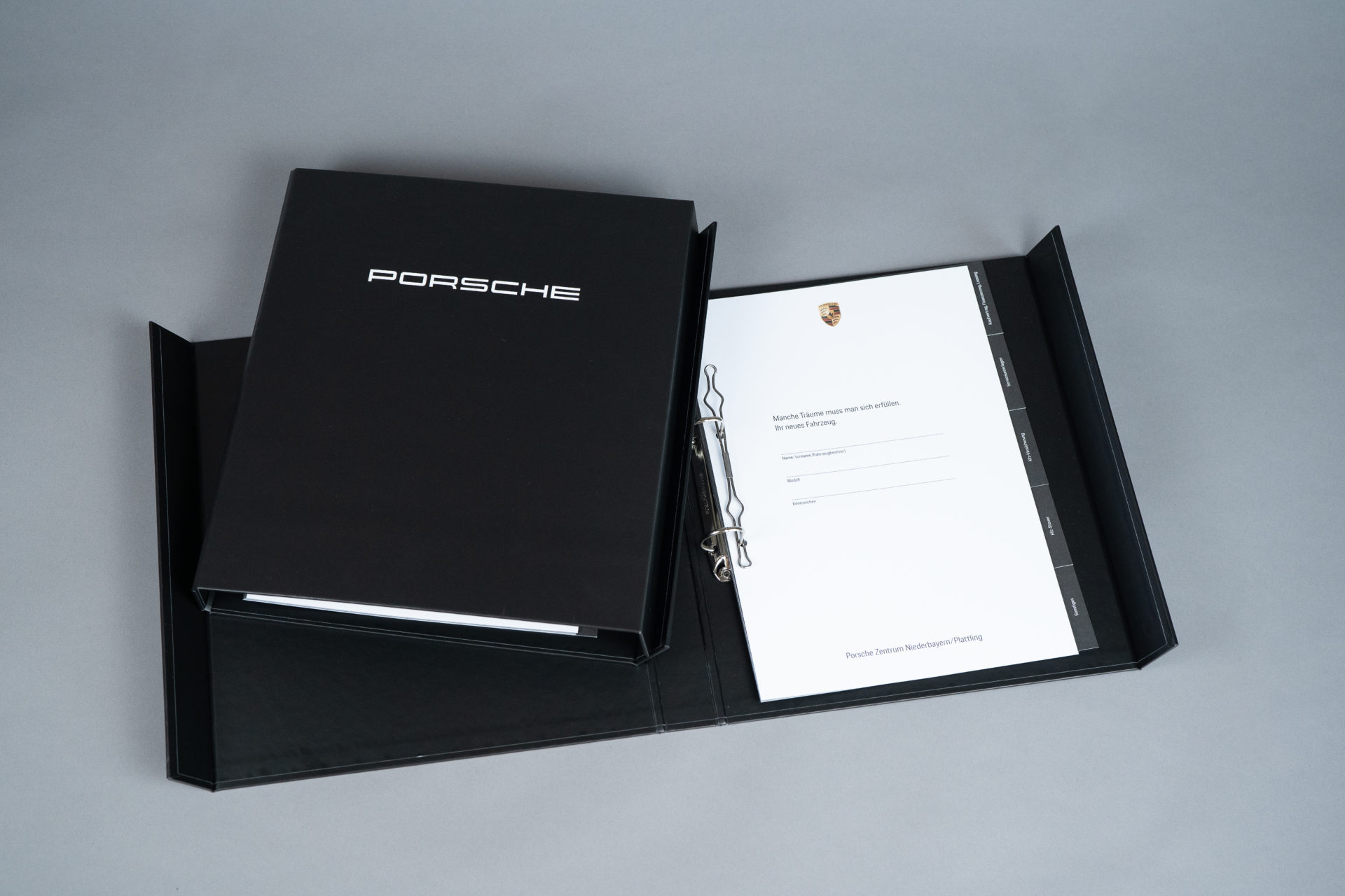 Presentation folder Porsche - Achilles references